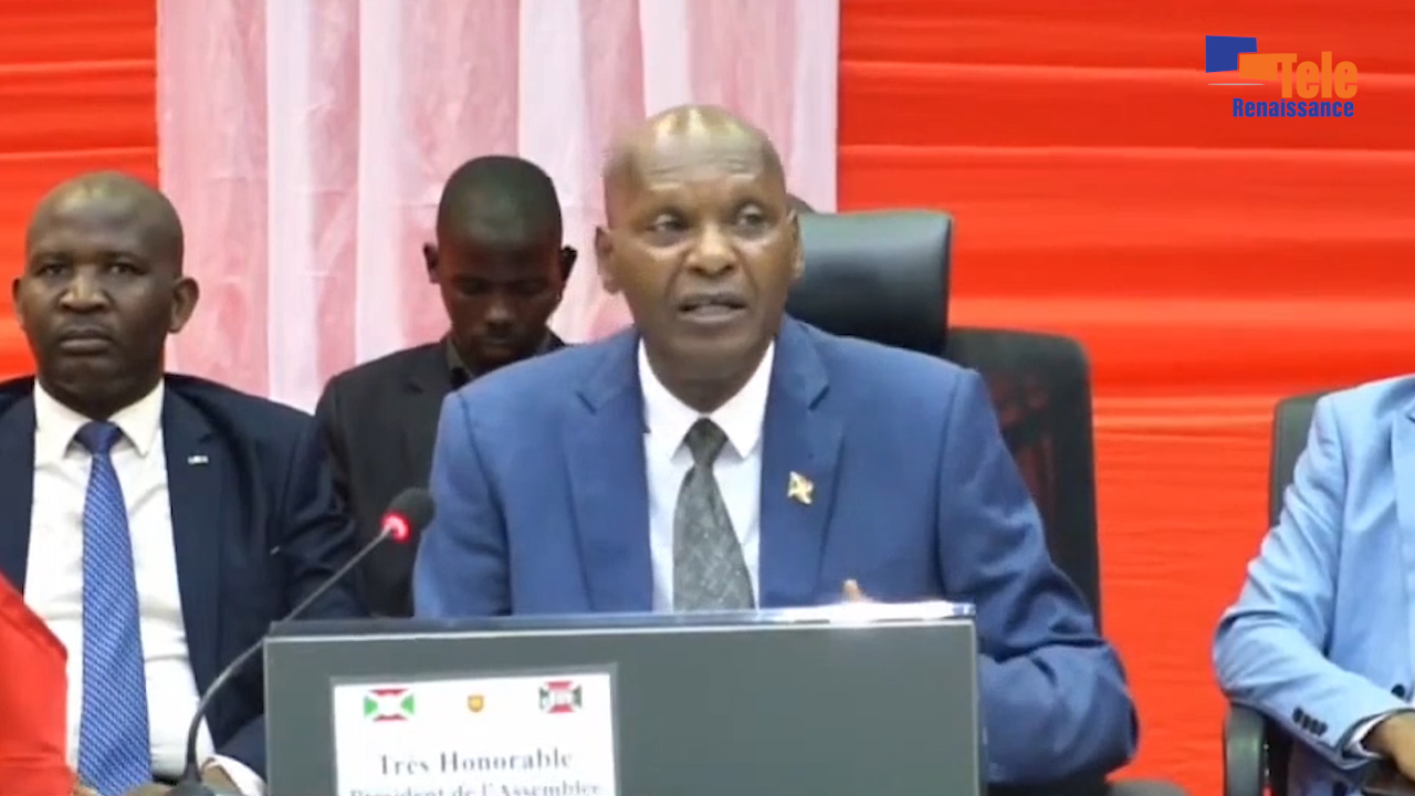 Tous les contrats qui ne sont pas profitables pour le pays doivent être ...